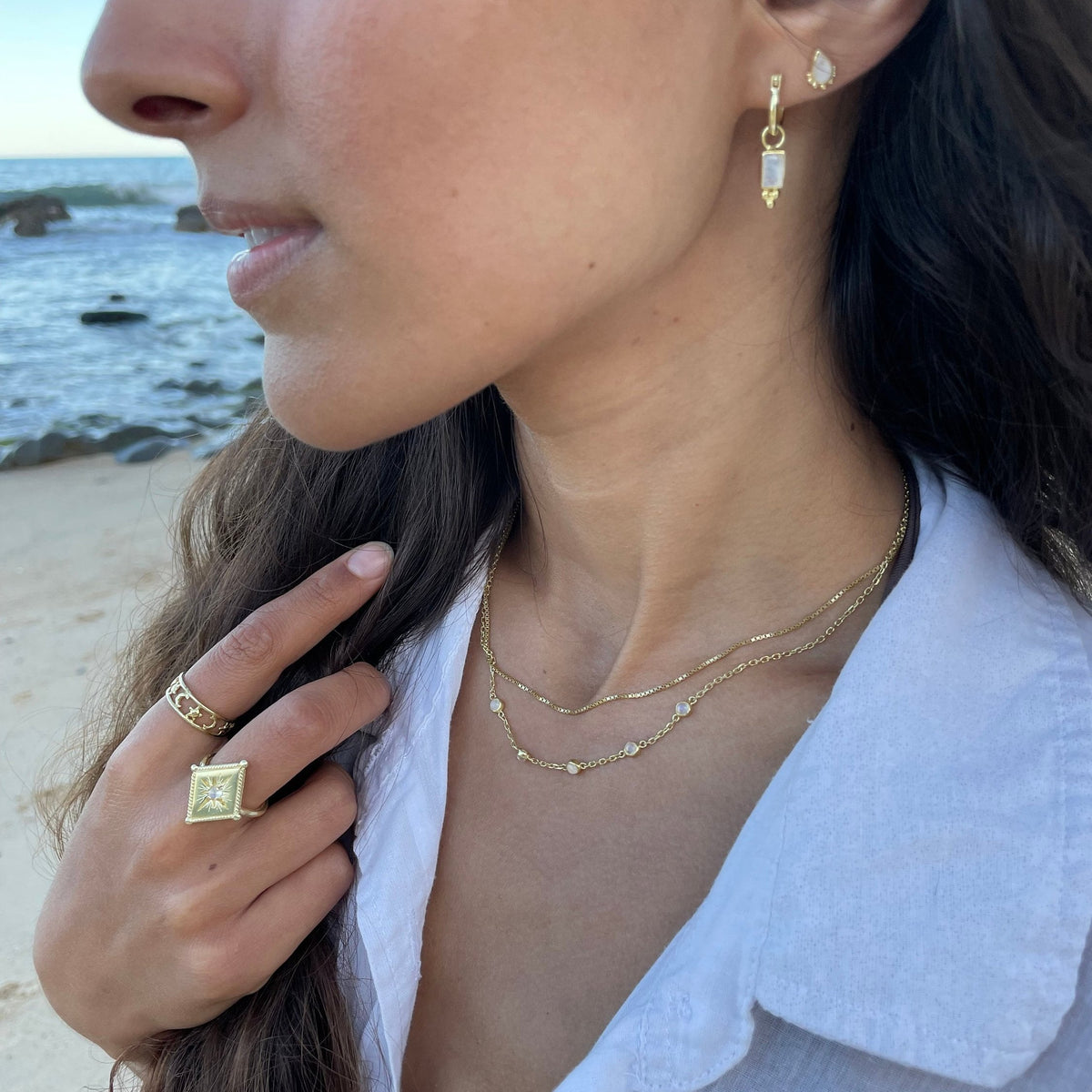 Cleo Rainbow Moonstone 14K Gold Adjustable Choker – Sunsara Jewellery